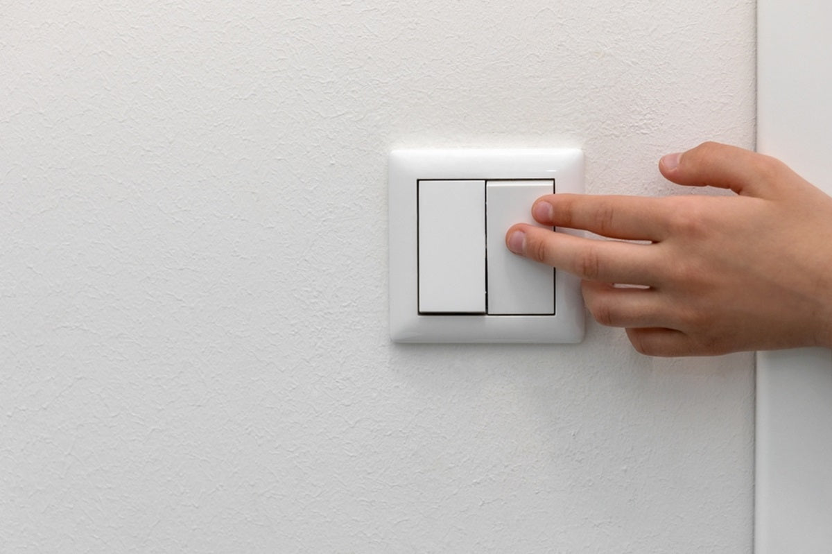 How to Connect Floor Lamp to Light Switch: 7 Easy Steps
